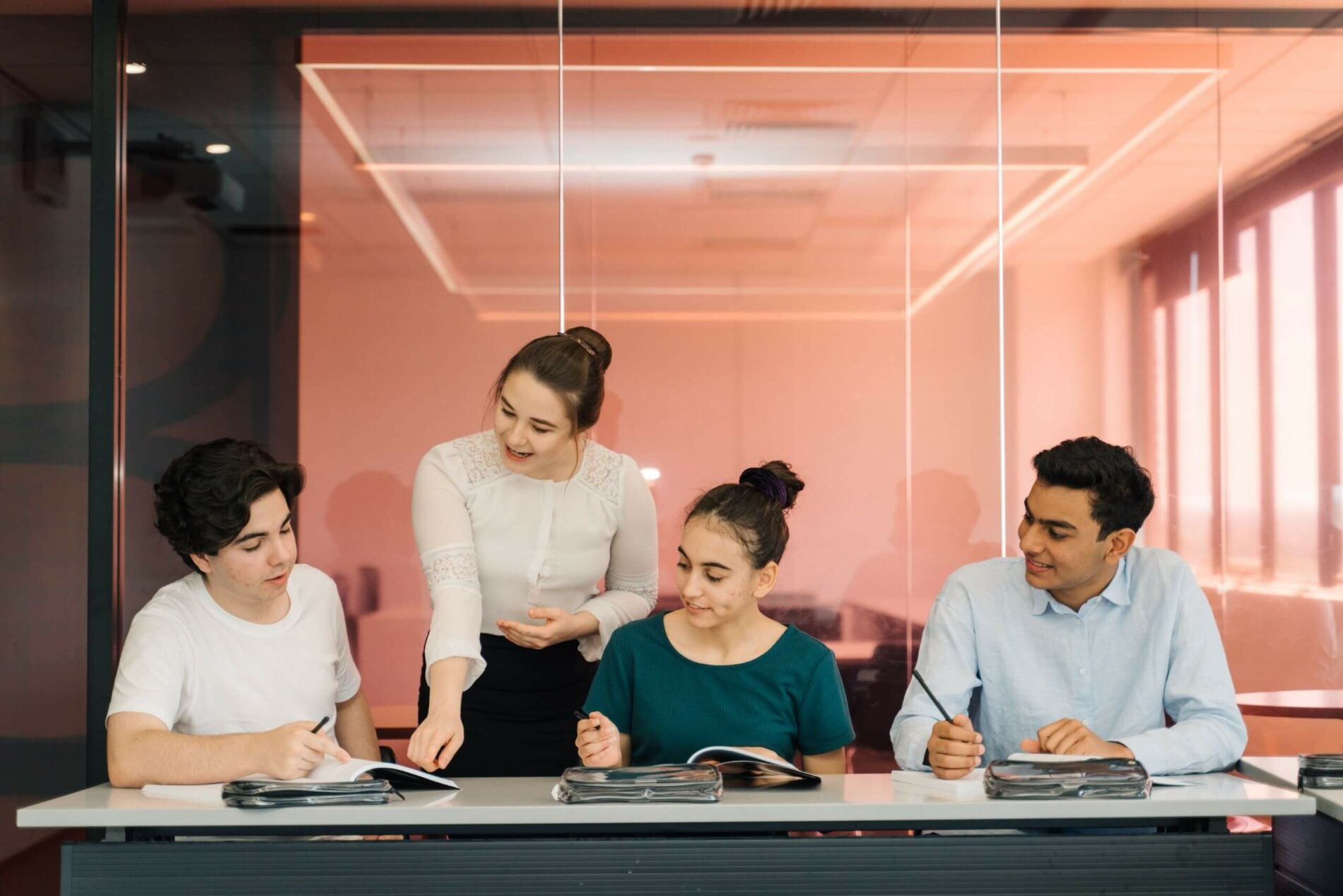 How to Write a Scientific Report | Step-by-Step Guide